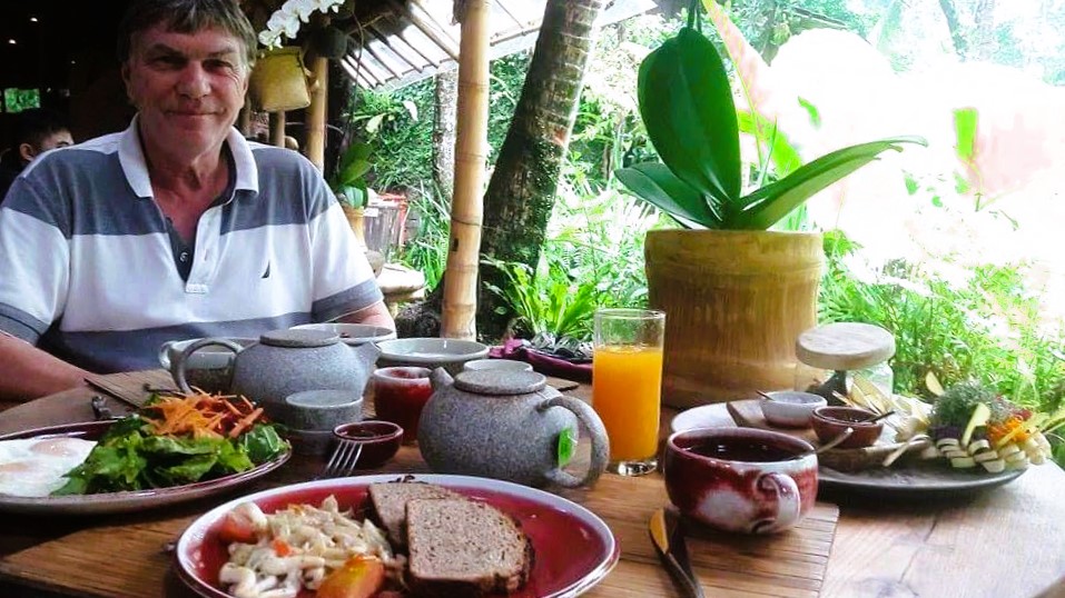 Bali Honeymoon: Bambu Indah - Bambus ist Luxus